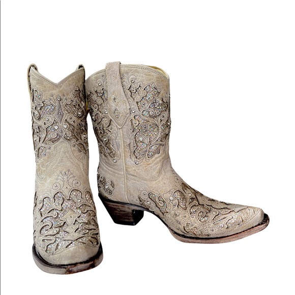 Corral | Shoes | Corral White Glitter Inlay W Crystal Accent Boots ...